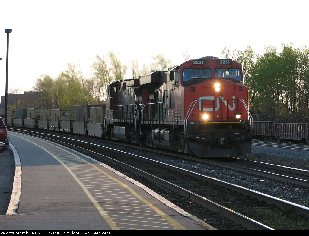 CN 2231 at Cobourg.